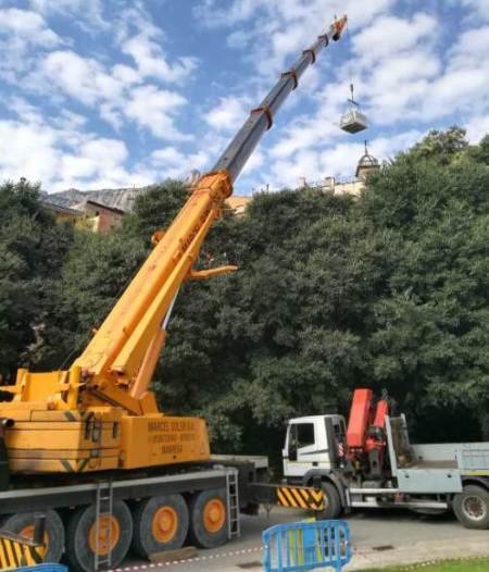 Transporte grúa para construcción | Grues Manel y Marcel Soler
